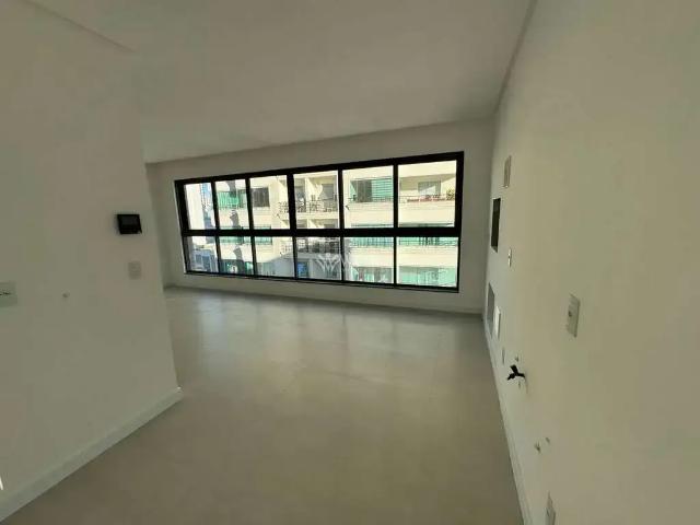 Apartamento para Venda em Balneário Camboriú/SC Centro 3 Quartos