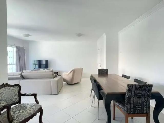 Apartamento para Venda em Balneário Camboriú/SC Centro 3 Quartos