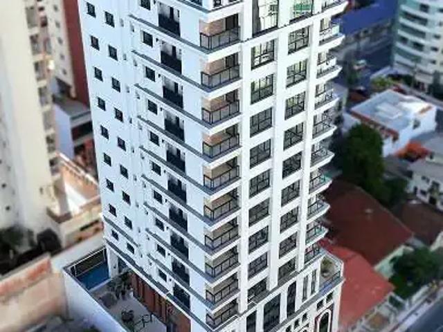 Apartamento para Venda em Balneário Camboriú/SC Centro 3 Quartos