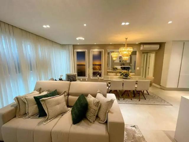 Apartamento para Venda em Balneário Camboriú/SC Centro 3 Quartos