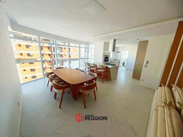 Apartamento para Venda em Balneário Camboriú/SC Centro 3 Quartos