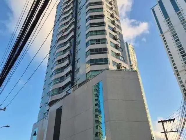 Apartamento para Venda em Balneário Camboriú/SC Centro 3 Quartos