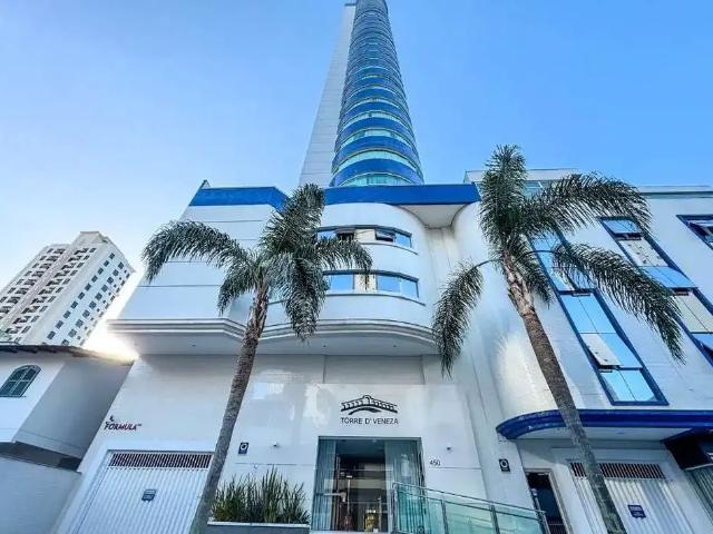 Apartamento para Venda em Balneário Camboriú/SC Centro 3 Quartos