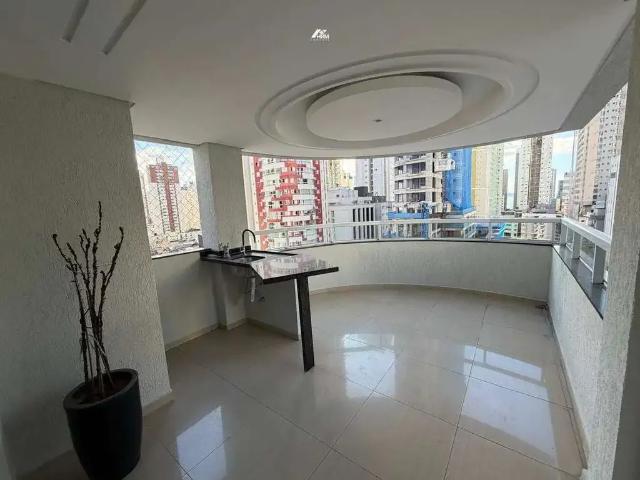 Apartamento para Venda em Balneário Camboriú/SC Centro 3 Quartos