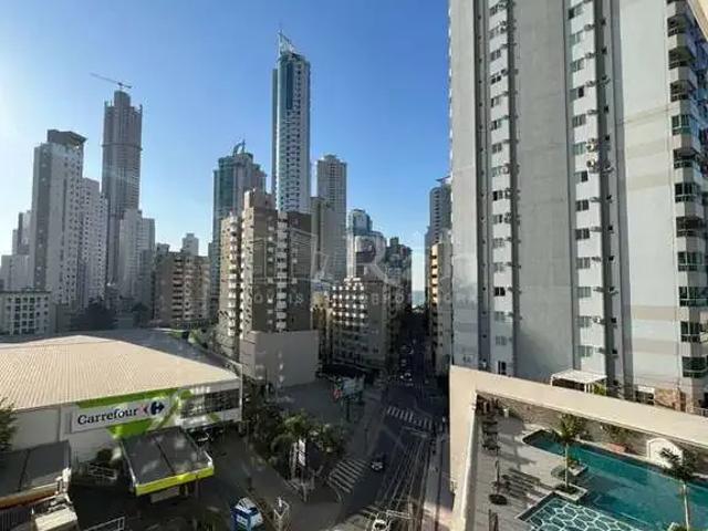 Apartamento para Venda em Balneário Camboriú/SC Centro 3 Quartos
