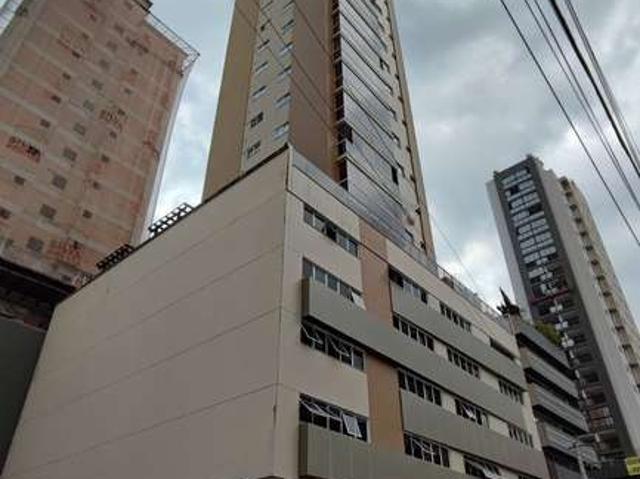 Apartamento para Venda em Balneário Camboriú/SC Centro 3 Quartos