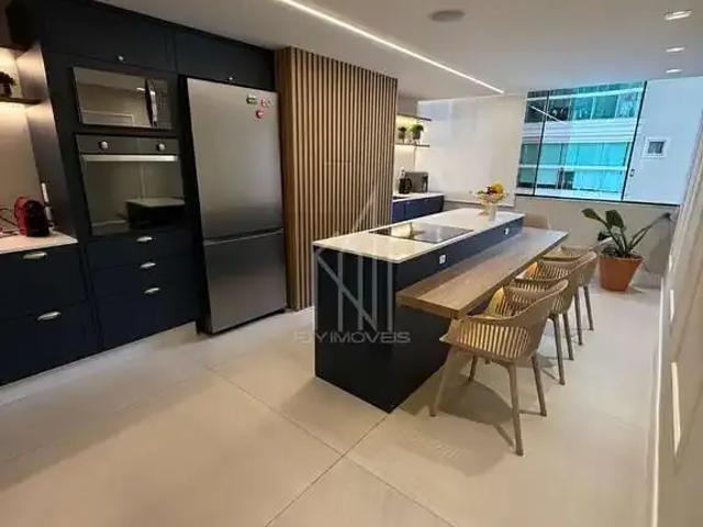 Apartamento para Venda em Balneário Camboriú/SC Centro 3 Quartos