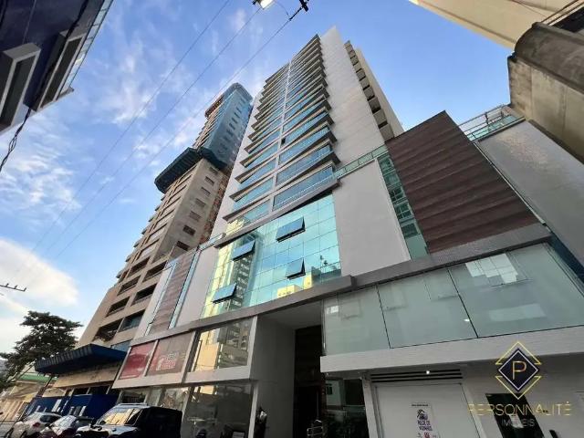 Apartamento para Venda em Balneário Camboriú/SC Centro 3 Quartos