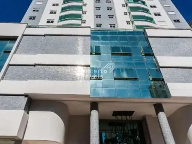 Apartamento para Venda em Balneário Camboriú/SC Centro 3 Quartos