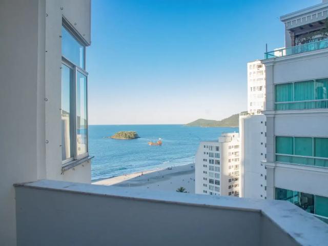 Apartamento para Venda em Balneário Camboriú/SC Centro 3 Quartos
