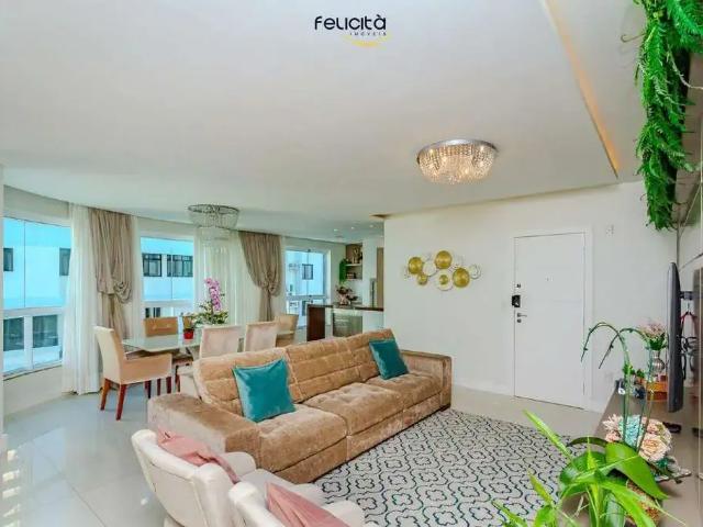 Apartamento para Venda em Balneário Camboriú/SC Centro 3 Quartos