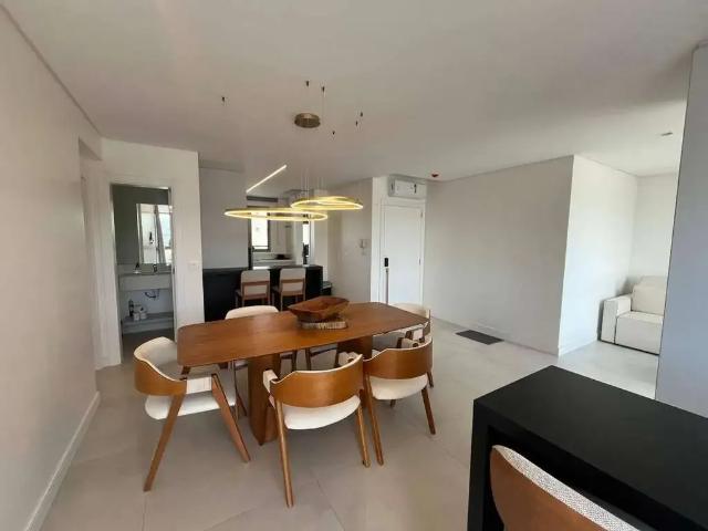 Apartamento para Venda em Balneário Camboriú/SC Centro 3 Quartos