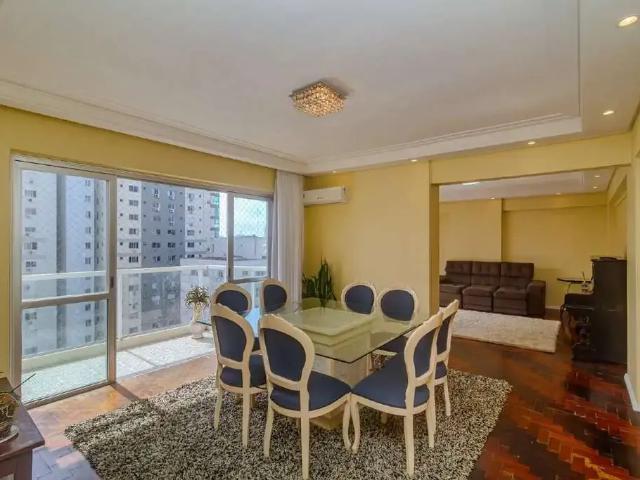 Apartamento para Venda em Balneário Camboriú/SC Centro 3 Quartos