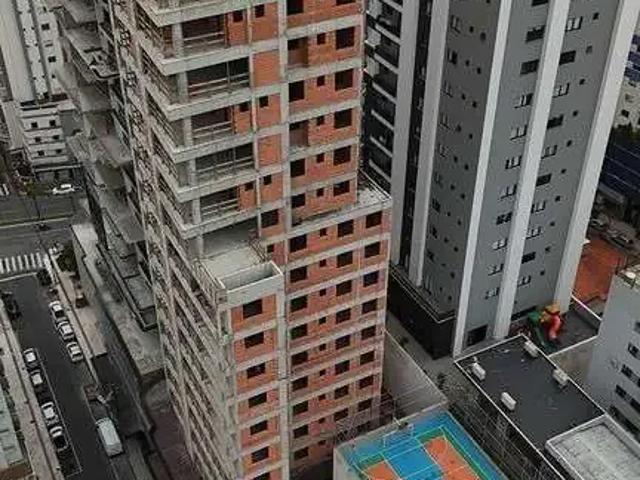 Apartamento para Venda em Balneário Camboriú/SC Centro 3 Quartos