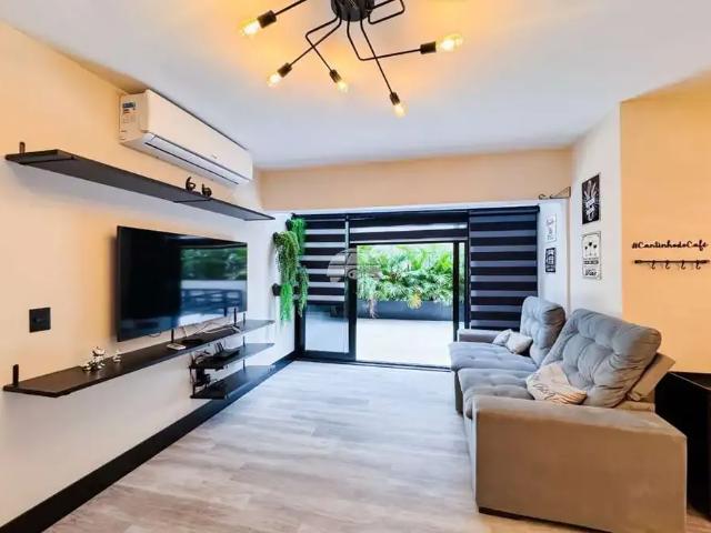 Apartamento para Venda em Balneário Camboriú/SC Centro 3 Quartos
