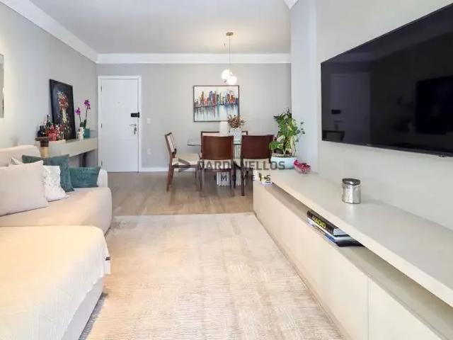 Apartamento para Venda em Balneário Camboriú/SC Centro 3 Quartos