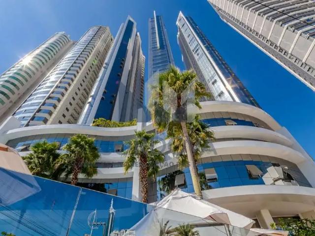 Apartamento para Venda em Balneário Camboriú/SC Centro 3 Quartos