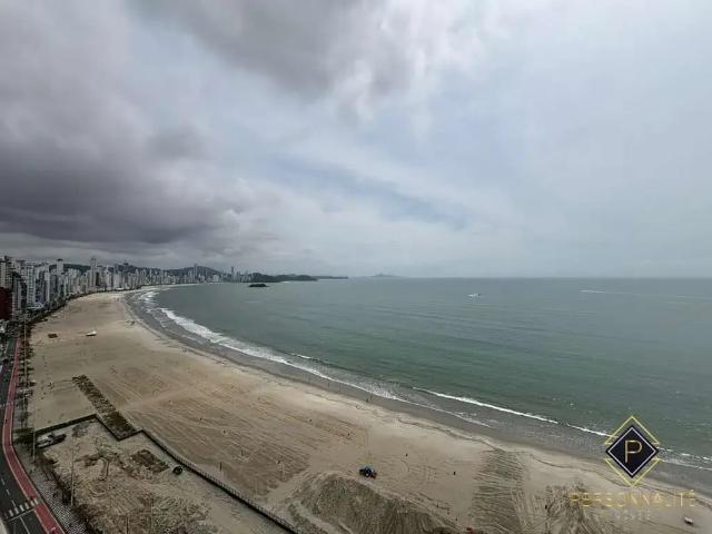 Apartamento para Venda em Balneário Camboriú/SC Centro 3 Quartos
