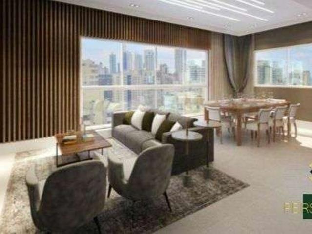 Apartamento para Venda em Balneário Camboriú/SC Centro 3 Quartos