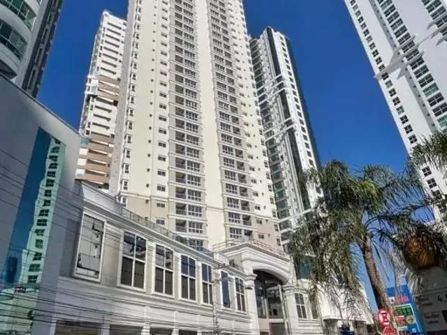 Apartamento para Venda em Balneário Camboriú/SC Centro 3 Quartos