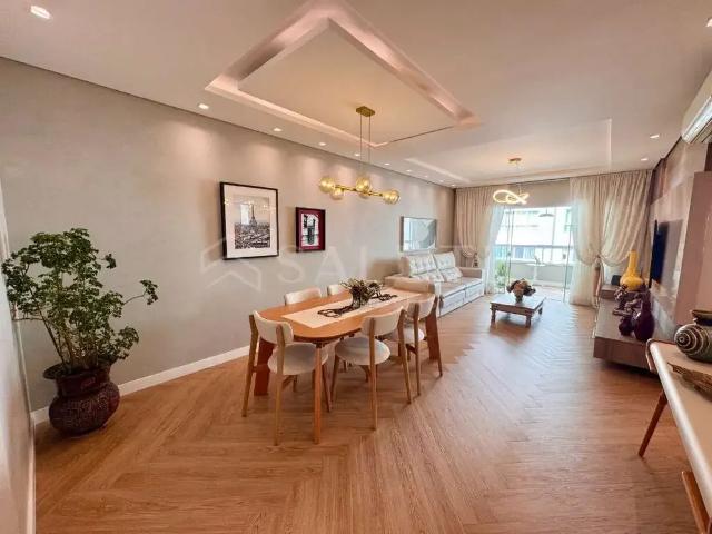 Apartamento para Venda em Balneário Camboriú/SC Centro 3 Quartos