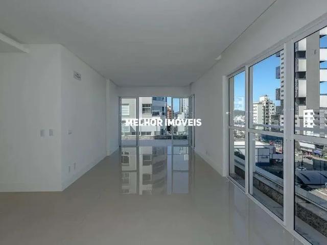 Apartamento para Venda em Balneário Camboriú/SC Centro 3 Quartos