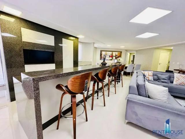 Apartamento para Venda em Balneário Camboriú/SC Centro 3 Quartos