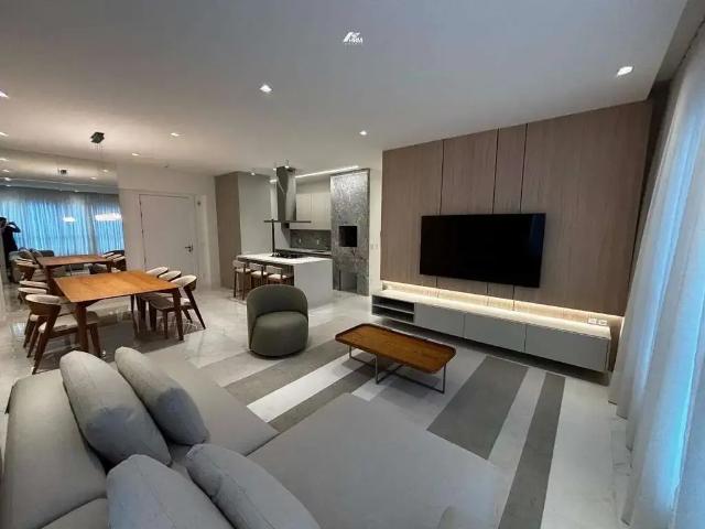 Apartamento para Venda em Balneário Camboriú/SC Centro 3 Quartos