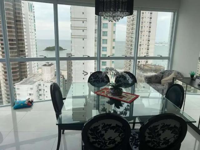Apartamento para Venda em Balneário Camboriú/SC Centro 3 Quartos