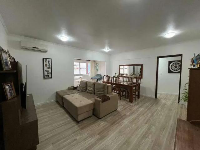 Apartamento para Venda em Balneário Camboriú/SC Centro 3 Quartos