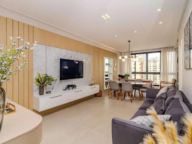 Apartamento para Venda em Balneário Camboriú/SC Centro 3 Quartos