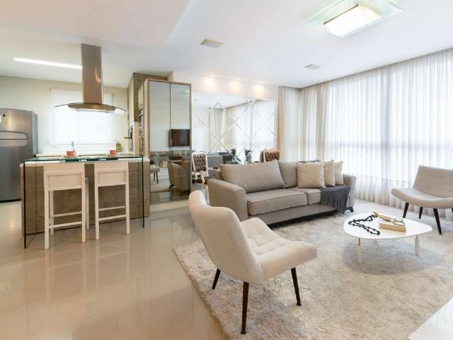 Apartamento para Venda em Balneário Camboriú/SC Centro 3 Quartos