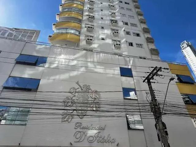 Apartamento para Venda em Balneário Camboriú/SC Centro 3 Quartos