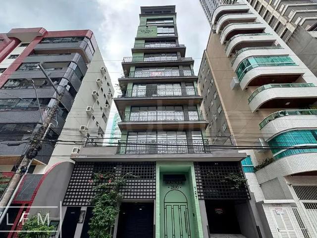 Apartamento para Venda em Balneário Camboriú/SC Centro 3 Quartos