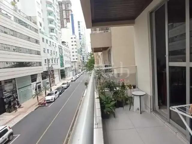 Apartamento para Venda em Balneário Camboriú/SC Centro 3 Quartos