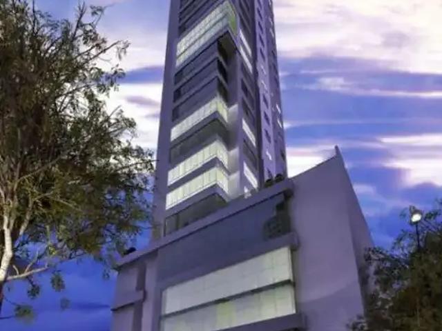 Apartamento para Venda em Balneário Camboriú/SC Centro 3 Quartos