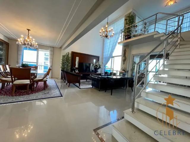 Apartamento para Venda em Balneário Camboriú/SC Centro 3 Quartos