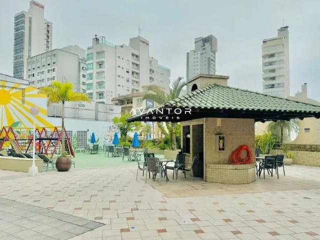 Apartamento para Venda em Balneário Camboriú/SC Centro 3 Quartos
