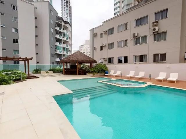 Apartamento para Venda em Balneário Camboriú/SC Centro 3 Quartos