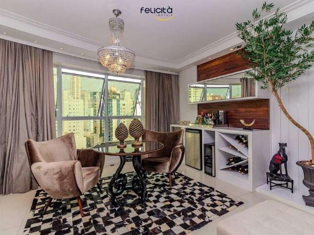 Apartamento para Venda em Balneário Camboriú/SC Centro 3 Quartos