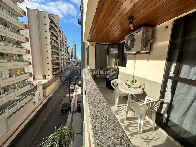 Apartamento para Venda em Balneário Camboriú/SC Centro 3 Quartos