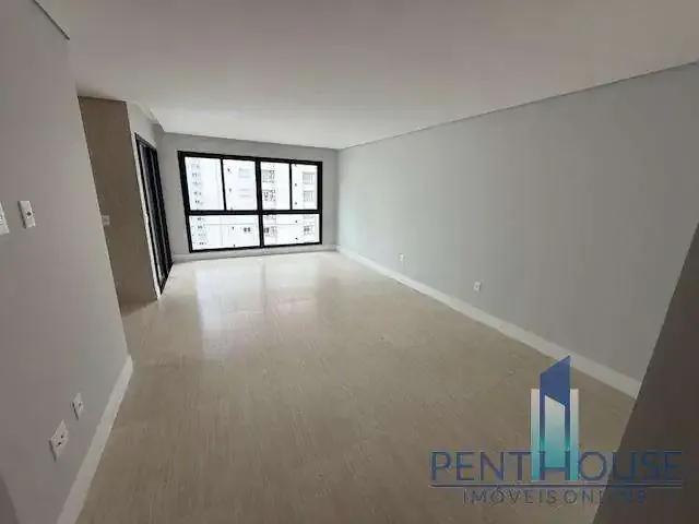 Apartamento para Venda em Balneário Camboriú/SC Centro 3 Quartos