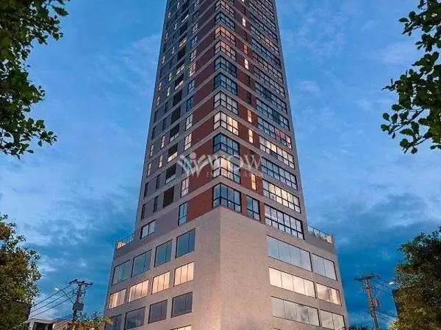 Apartamento para Venda em Balneário Camboriú/SC Centro 3 Quartos