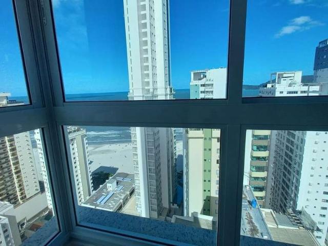 Apartamento para Venda em Balneário Camboriú/SC Centro 3 Quartos