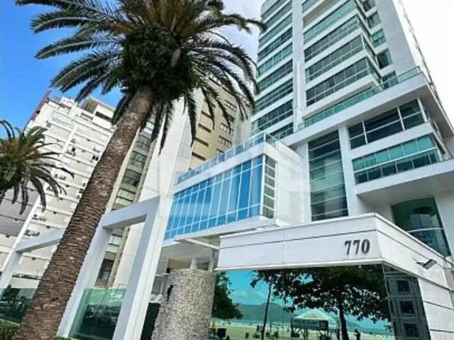 Apartamento para Venda em Balneário Camboriú/SC Centro 3 Quartos