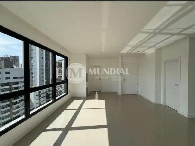 Apartamento para Venda em Balneário Camboriú/SC Centro 3 Quartos