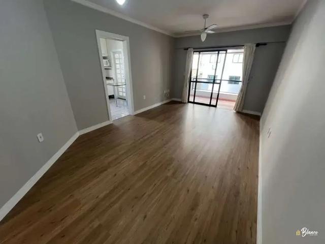 Apartamento para Venda em Balneário Camboriú/SC Centro 3 Quartos