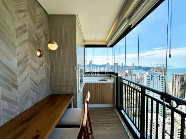 Apartamento para Venda em Balneário Camboriú/SC Centro 3 Quartos