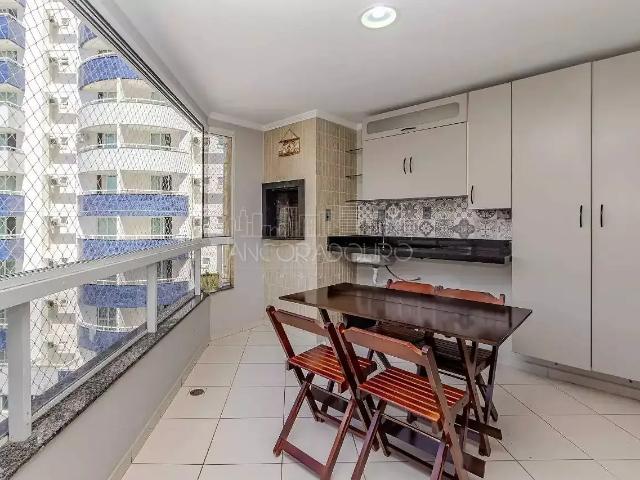 Apartamento para Venda em Balneário Camboriú/SC Centro 3 Quartos