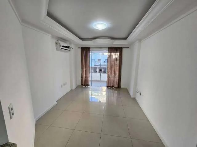 Apartamento para Venda em Balneário Camboriú/SC Centro 3 Quartos
